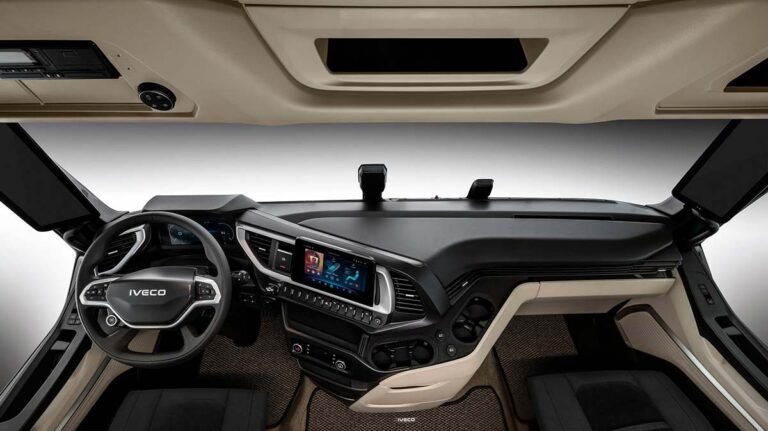 IVECO S-WAY ARTIC | Tractor unit for long distance