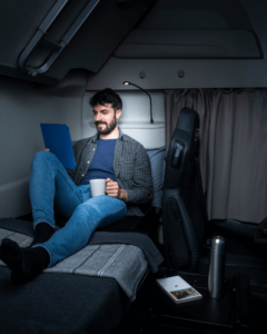 IVECO S-WAY RIGID| Truck for long distance